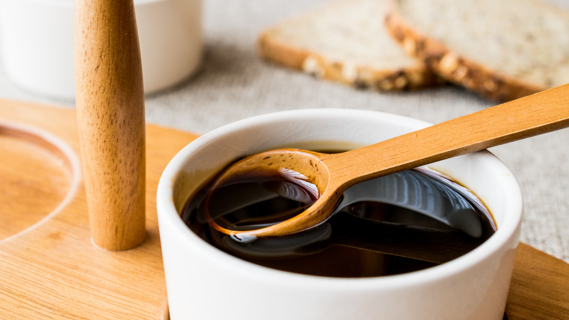 The Sweet Benefits of Organic Molasses: Nature’s Nutrient-Rich Sweeten ...